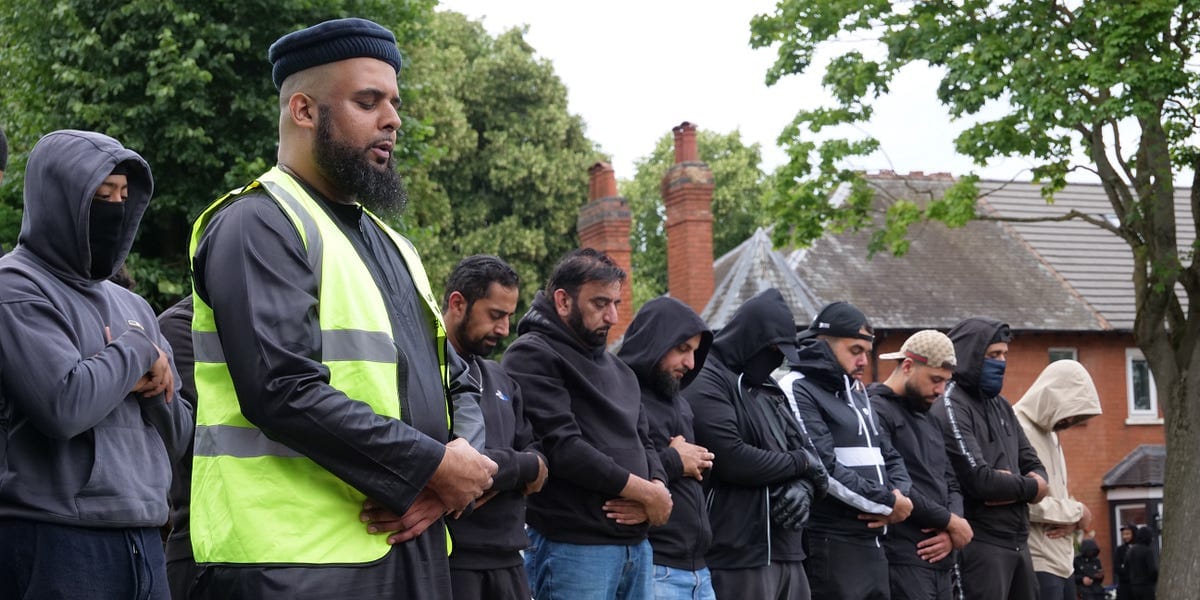 Far-right no show - by The Dispatch - Birmingham Dispatch